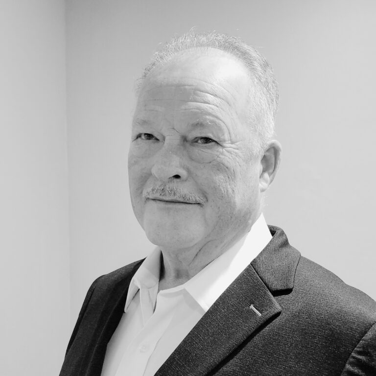 Peter Hall – Qorsa